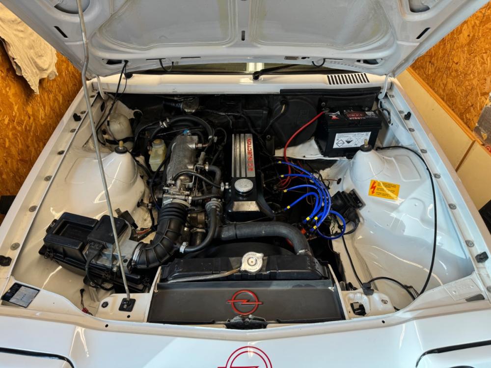 OPEL MANTA GTE EXCLUSIVE WITH GTE PLATE.....£18,000. - Cars For Sale ...